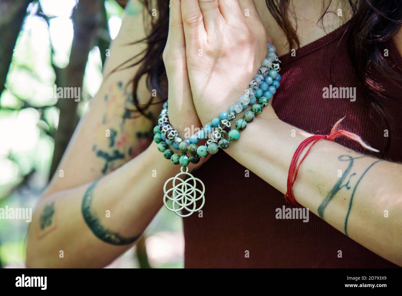 Beautiful indian woman in namaste hi-res stock photography and images ...