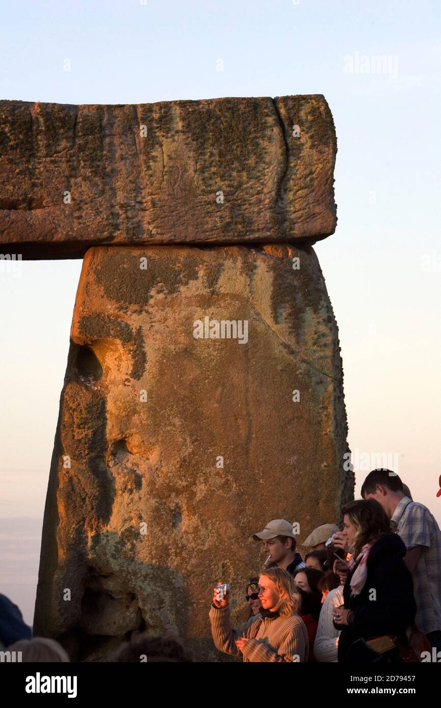 The Summer Solstice at Stonehenge Stock Photo - Alamy