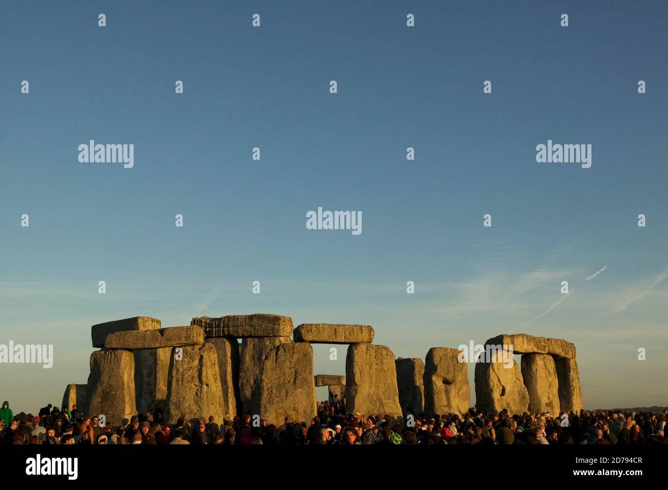 The Summer Solstice at Stonehenge Stock Photo - Alamy