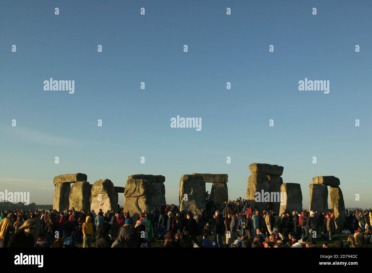 The Summer Solstice at Stonehenge Stock Photo - Alamy