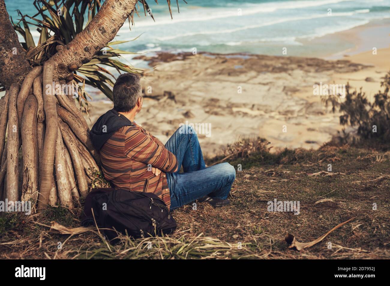 Middle aged tree hi-res stock photography and images - Alamy