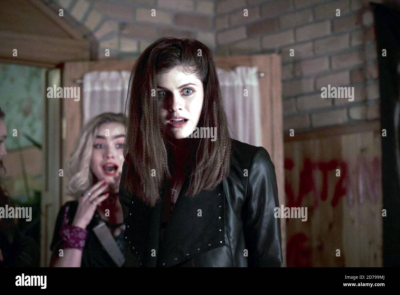 Amy forsyth hi-res stock photography and images - Alamy