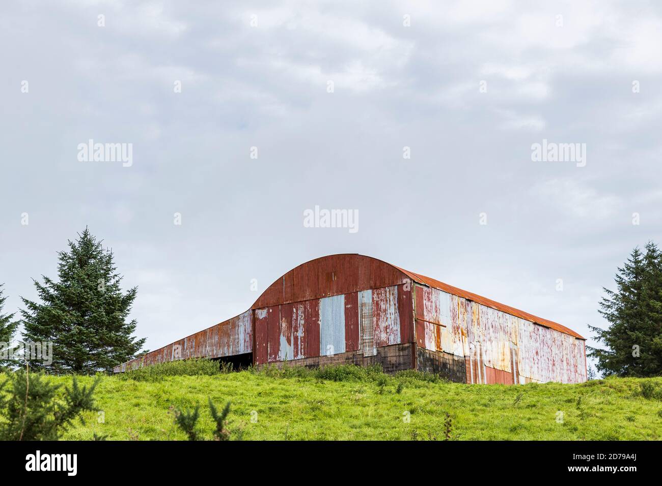 Corrugated Iron Barn High Resolution Stock Photography and Images - Alamy
