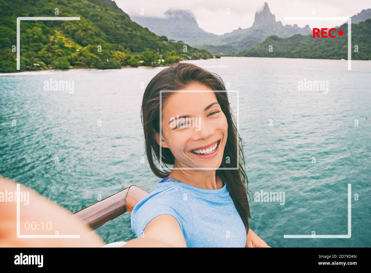 Vlogger Travel High Resolution Stock Photography and Images - Alamy