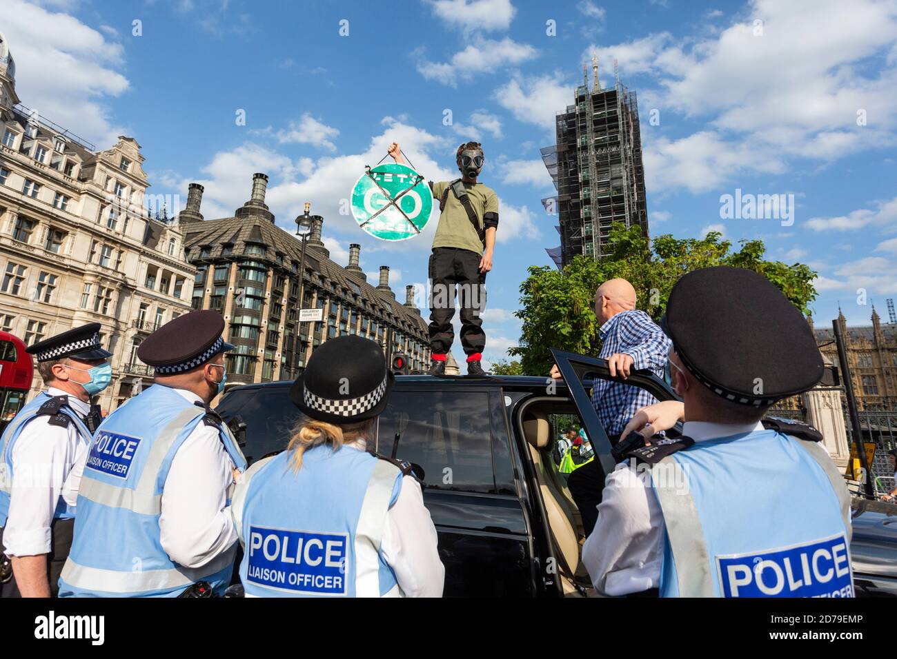 Liaison vehicle hi-res stock photography and images - Alamy