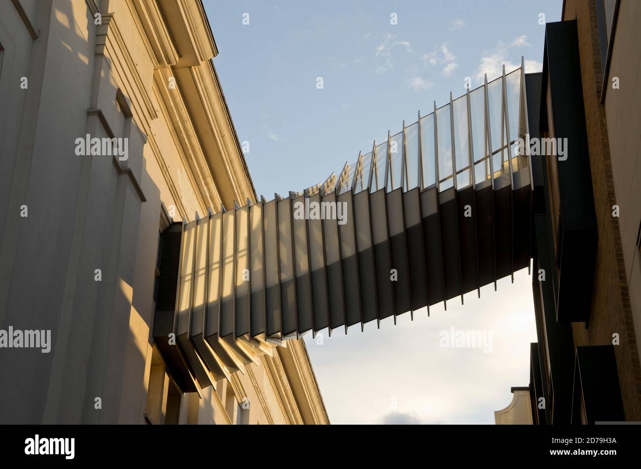 The Royal Ballet School and 'Bridge of Aspiration' to the Royal Opera ...