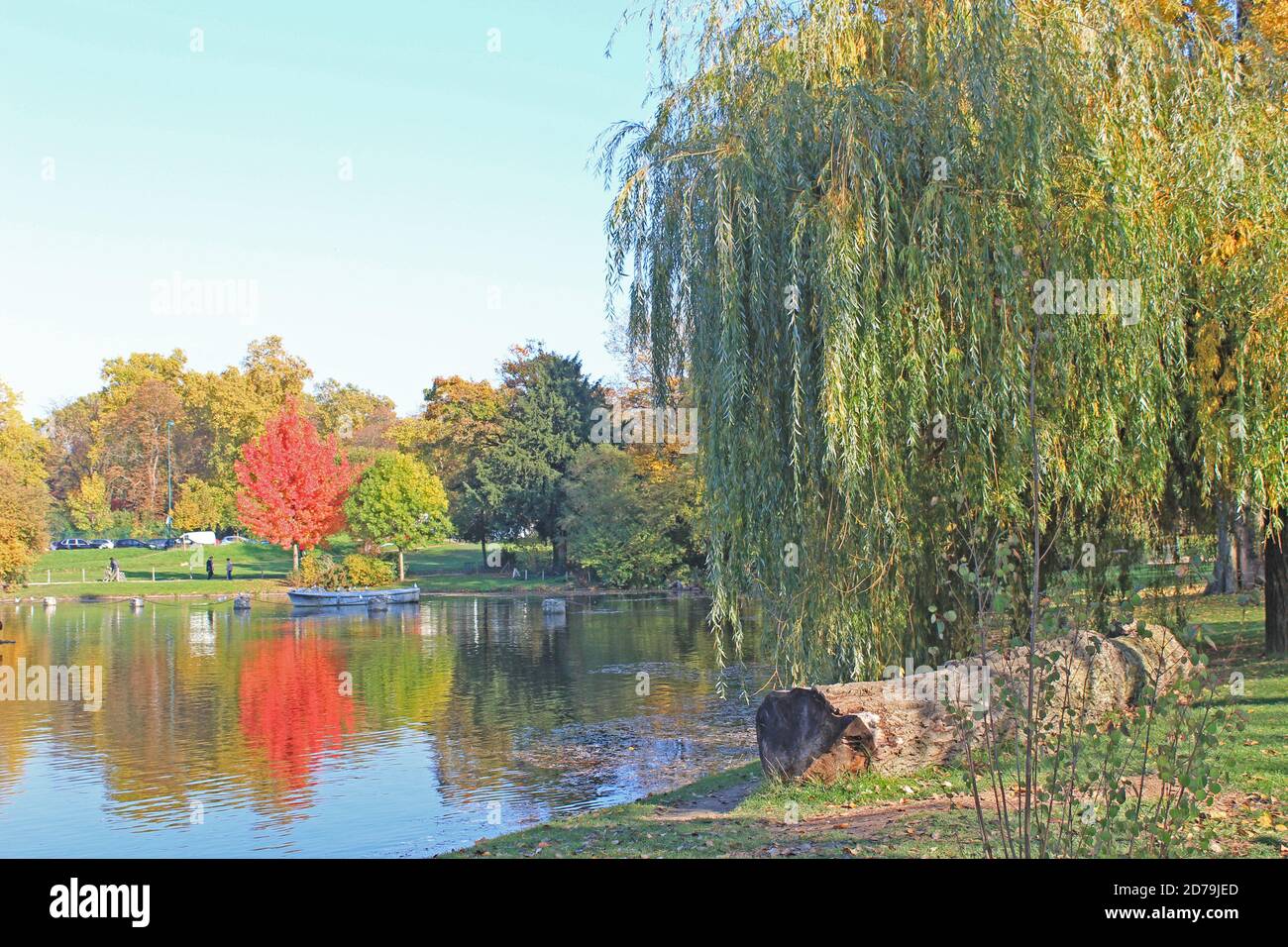 Lac daumesnil hi-res stock photography and images - Alamy