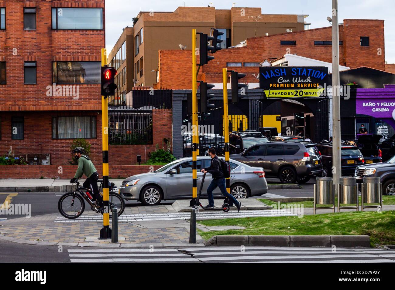 Bogota trafico hi-res stock photography and images - Alamy