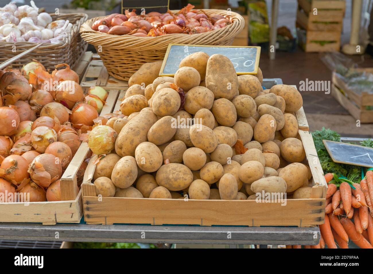 Potato in Crate at Farmers Market France Stock Photo - Alamy