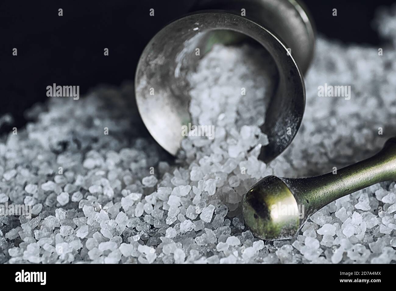 Large sea salt. Spice. Mortar and pestle for grinding Stock Photo - Alamy