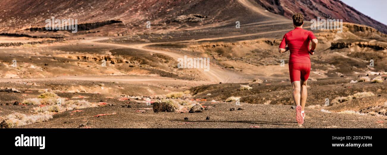 Trail through desert terrain hi-res stock photography and images - Alamy