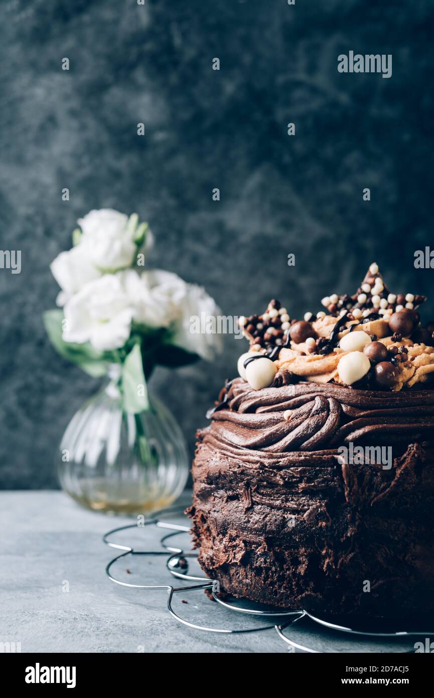 Triple chocolate cake Stock Photo - Alamy