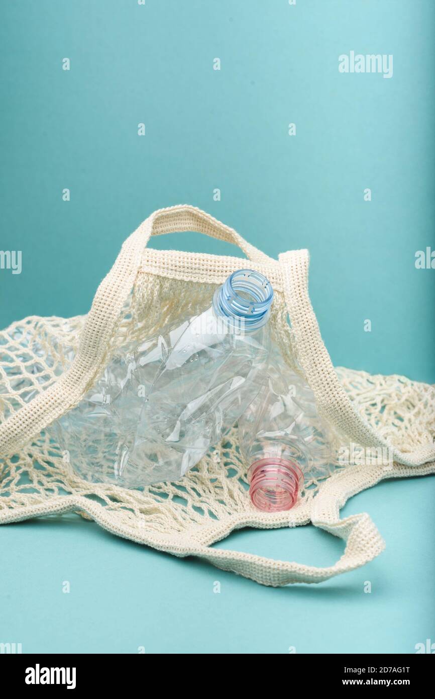 Plastic bottle recycle craft hi-res stock photography and images - Alamy