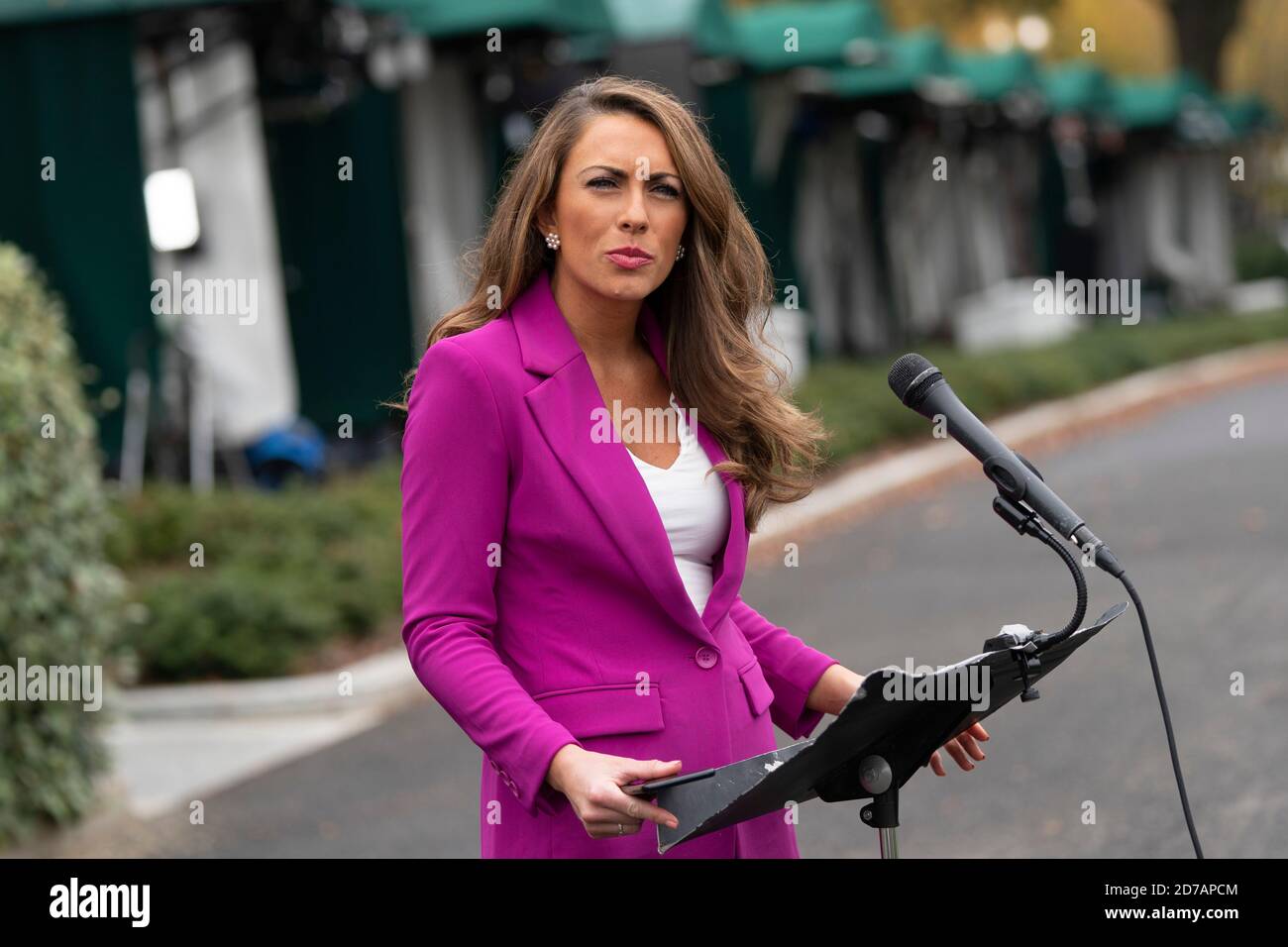 Alyssa farah hi-res stock photography and images - Alamy