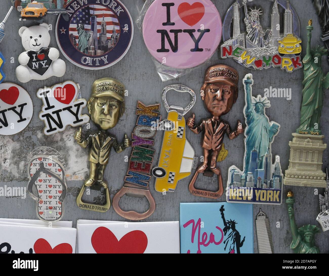 Trump bottle opener hi-res stock photography and images - Alamy