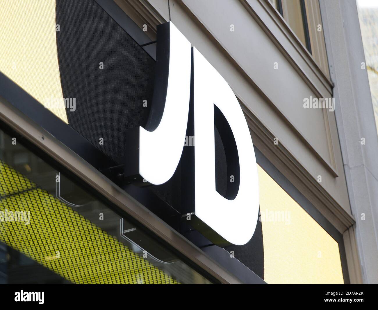 Jd sports retail store hi-res stock photography and images - Alamy