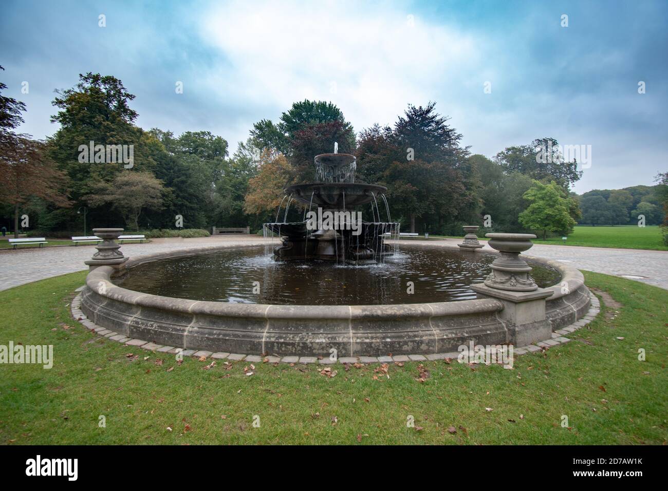 Amazing landscape view with an antique stone fountain in Burgerpark ...