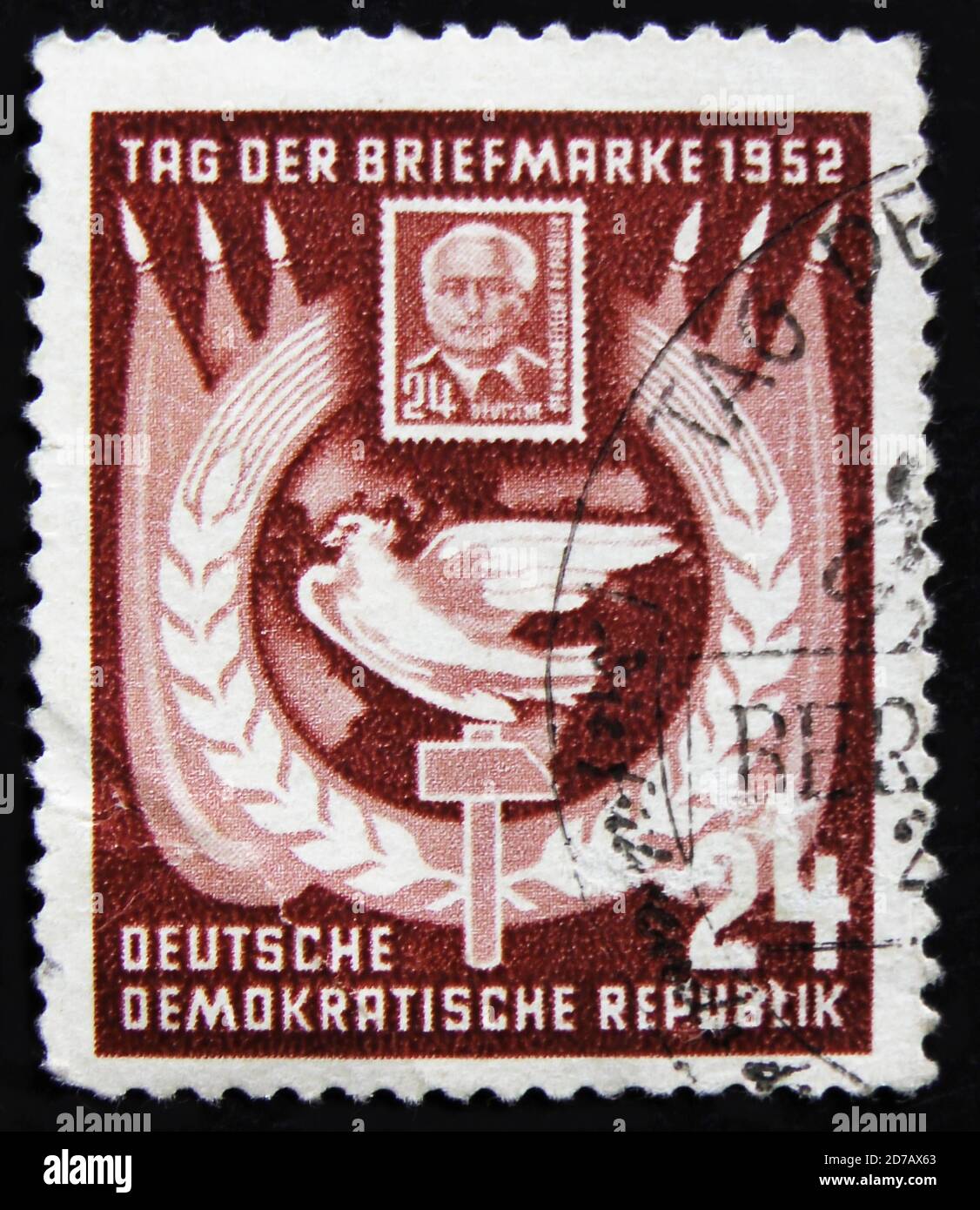 MOSCOW, RUSSIA - APRIL 2, 2017: A post stamp printed in DDR (Germany ...