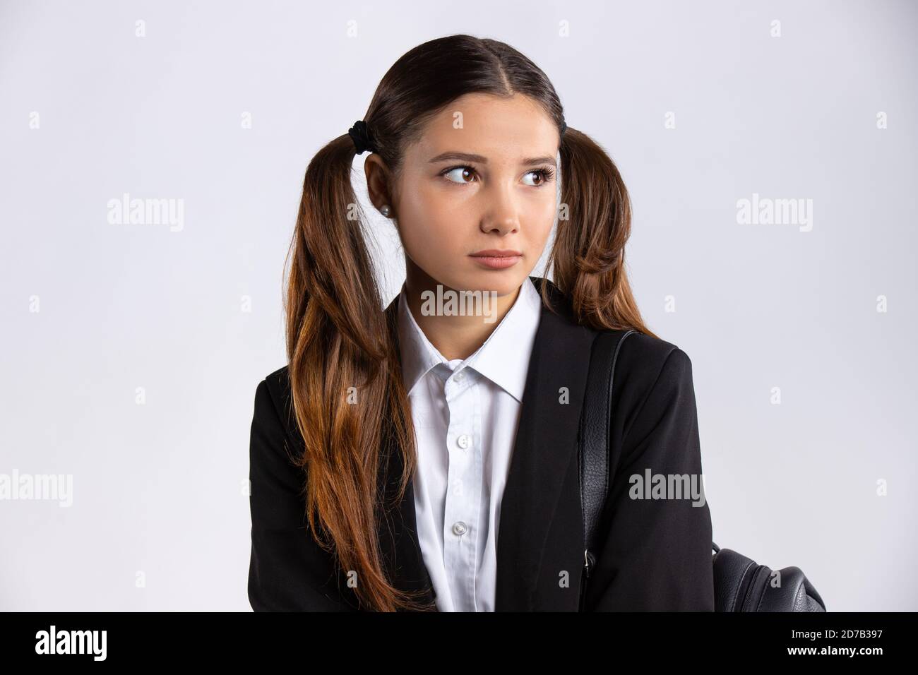 Teen school uniform alone hi-res stock photography and images - Alamy