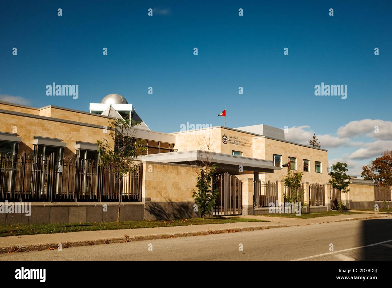 United arab emirates embassy hi-res stock photography and images - Alamy