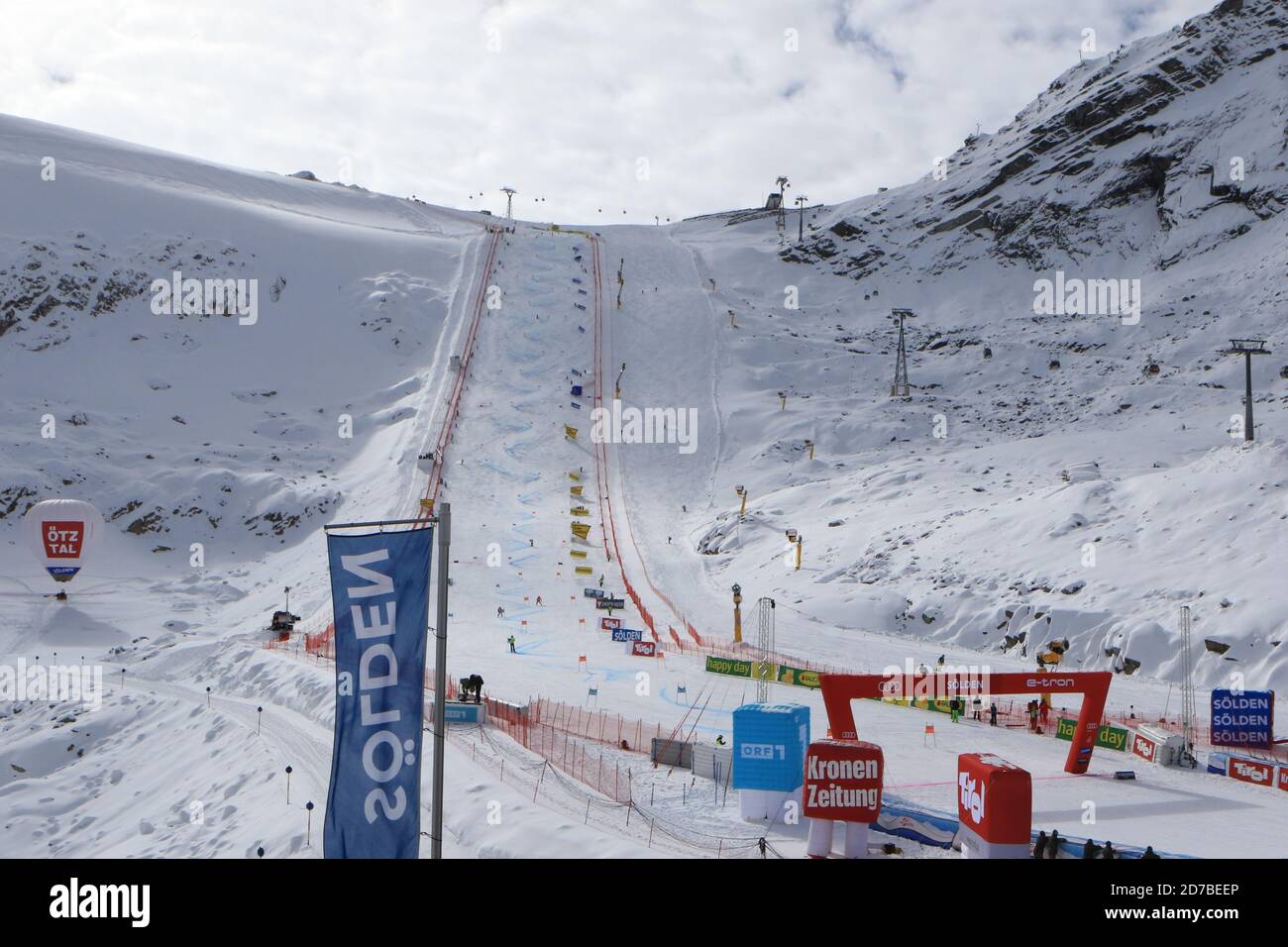 Solden, Austria. 17th Oct, 2020. Alpine Ski World Cup 2020-2021 ...