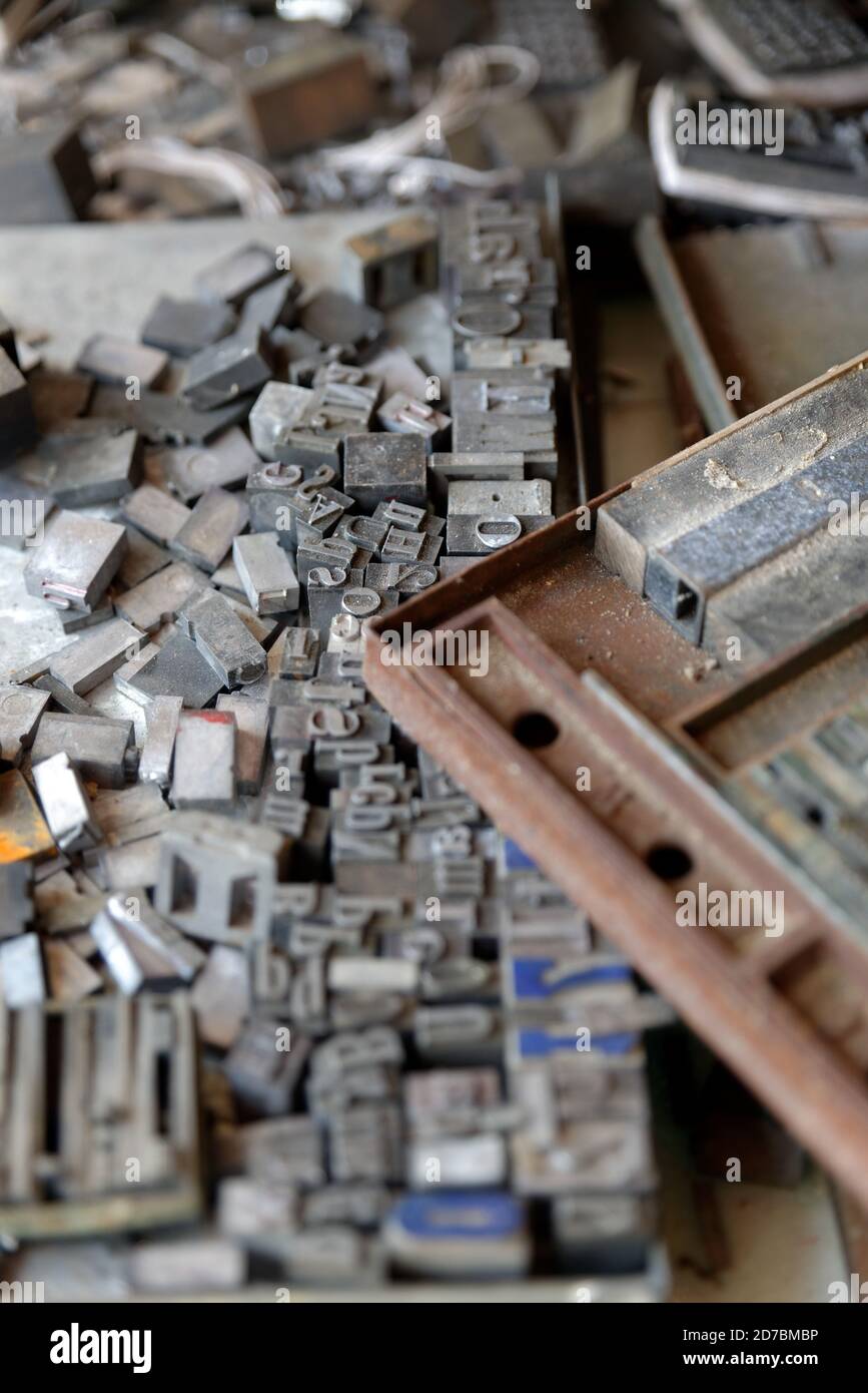 Old metal printing type. Old print shop. Furnace Town, Snow Hill ...