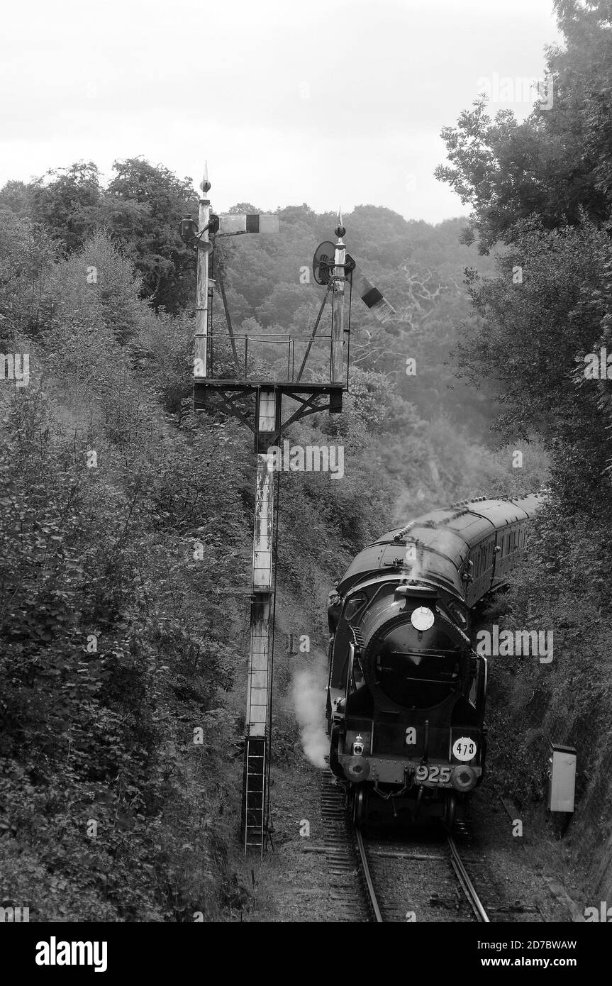 "Cheltenham" approaching Arley with a Kidderminster Town - Bridgnorth ...