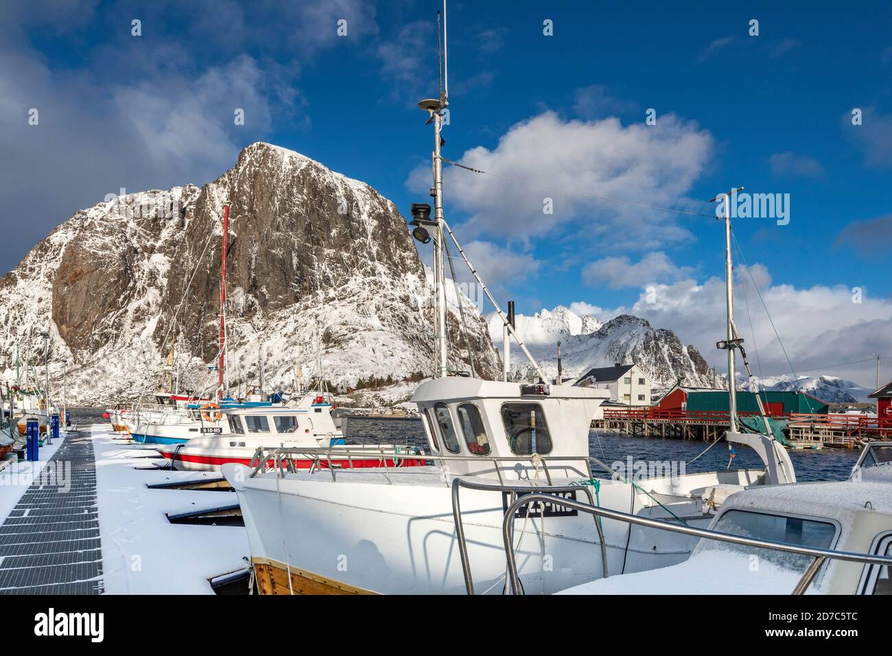 Cod fishing boats in Fishing village in the Lofoten Islands, Norway ...