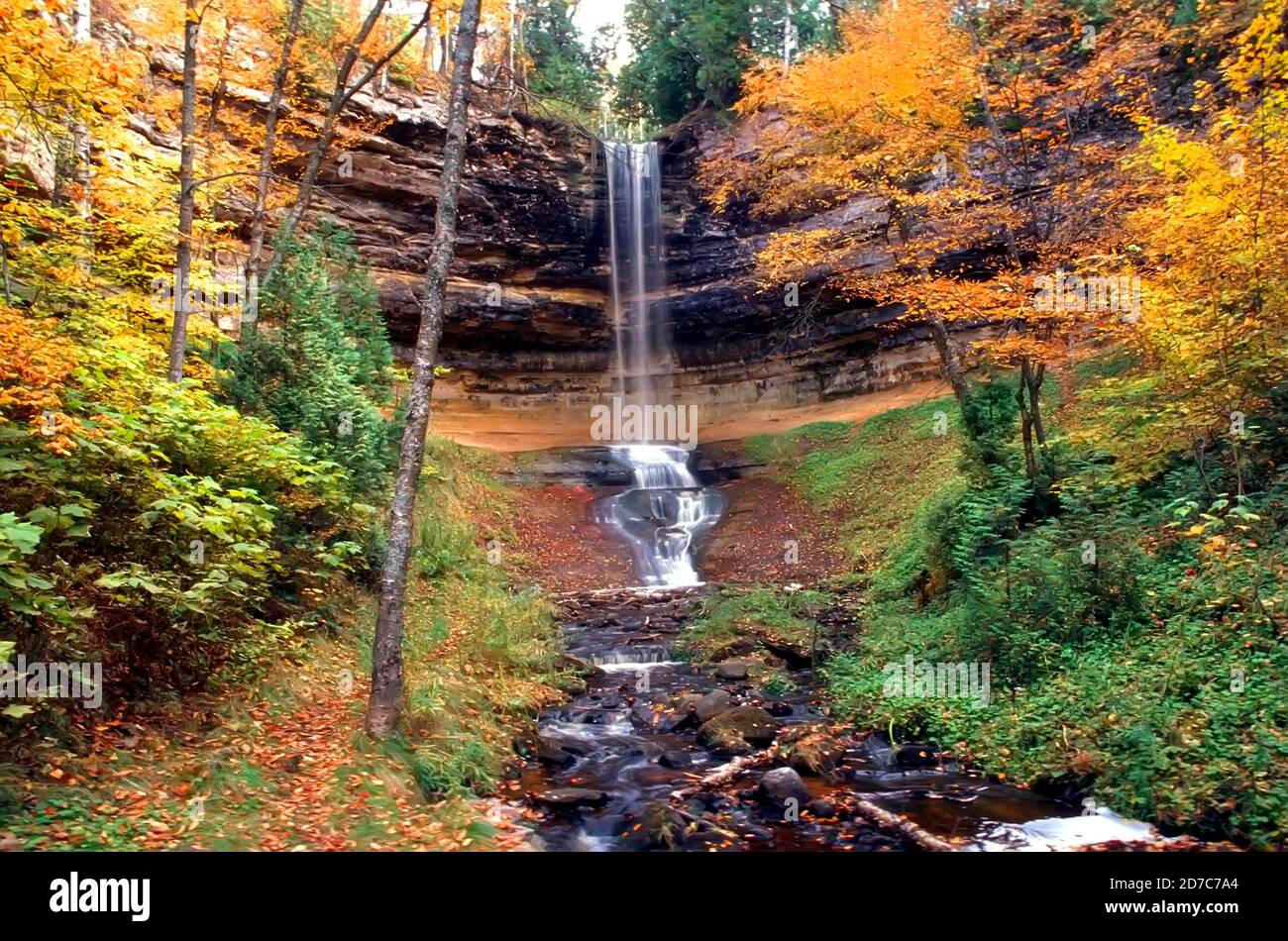 Munising water Falls in autumn fall colors - Michigan's Upper Peninsula ...