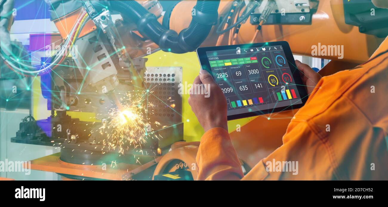 Digital twin manufacturing hi-res stock photography and images - Alamy