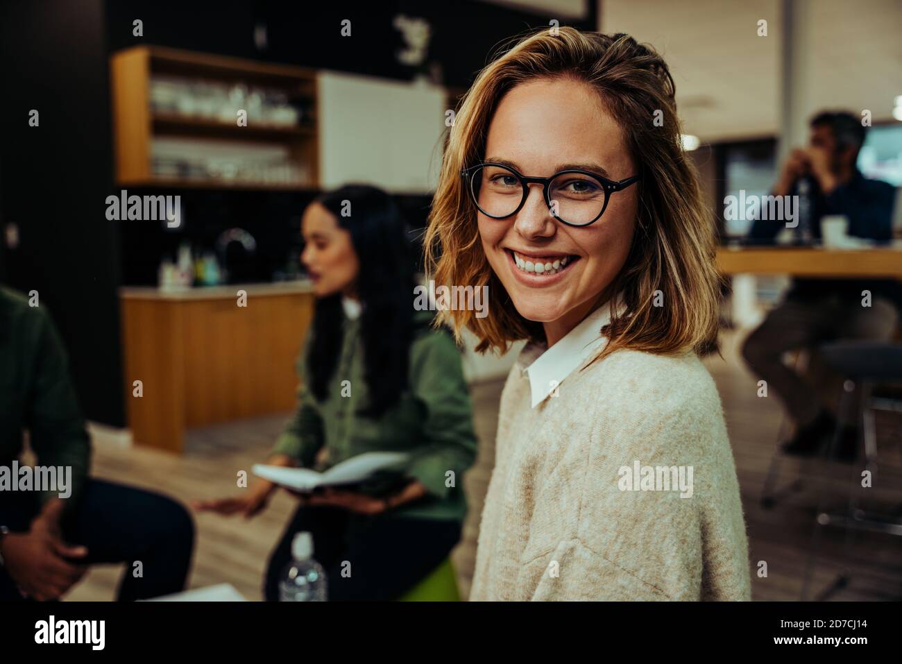 Office lounge hi-res stock photography and images - Alamy