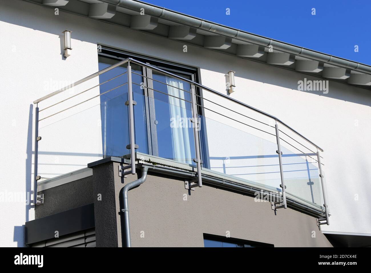 New modern glass balcony railing Stock Photo - Alamy