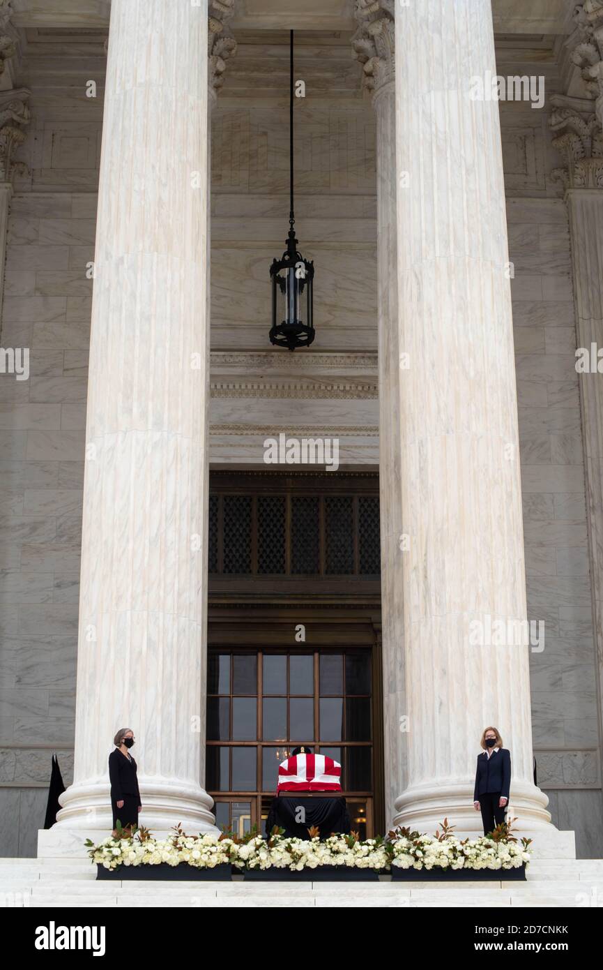 Justice Ruth Bader Ginsburg's casket by Supreme Court Building ...