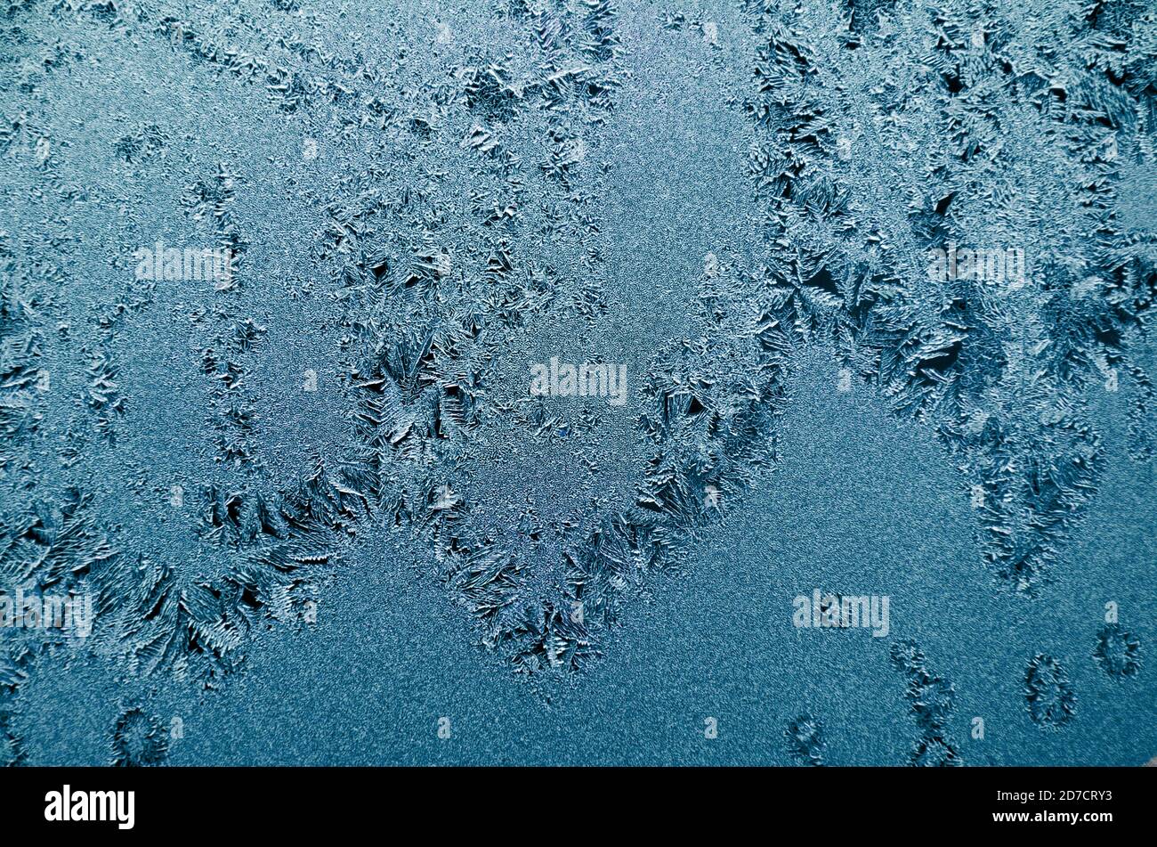 Icy and frosty hi-res stock photography and images - Alamy