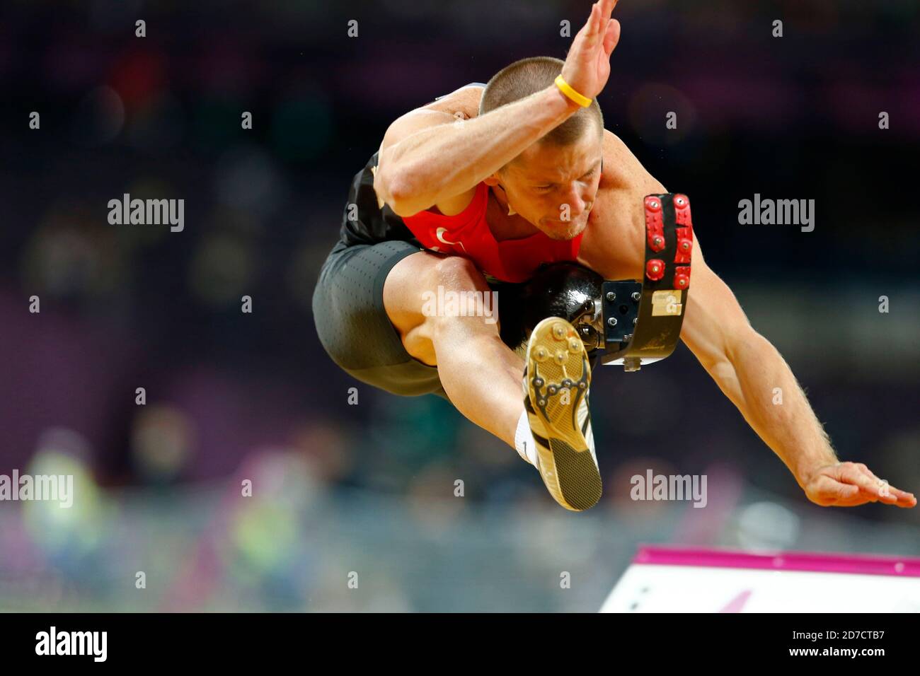 Wojtek czyz long jump hi-res stock photography and images - Alamy