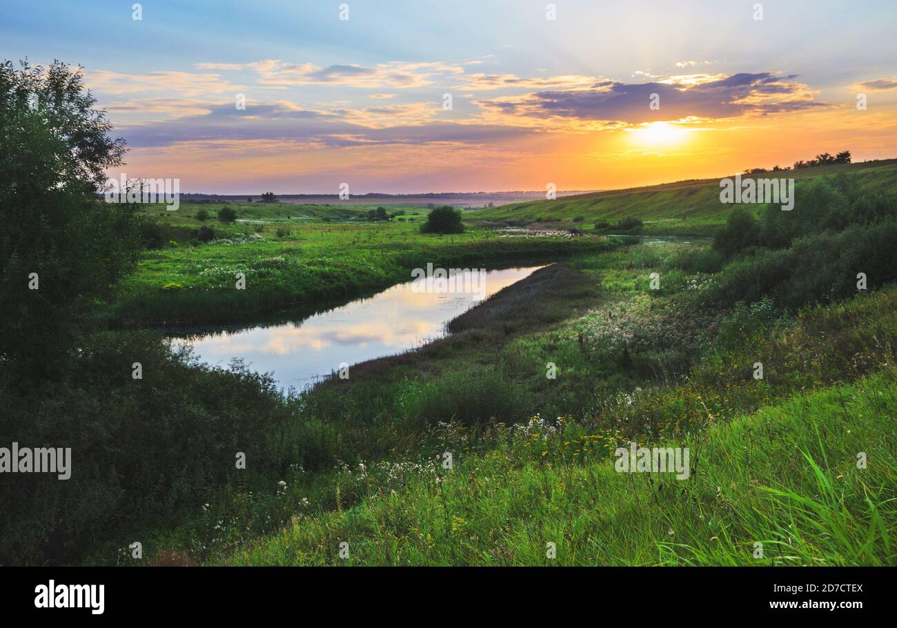 Beautiful summer scene setting hi-res stock photography and images - Alamy