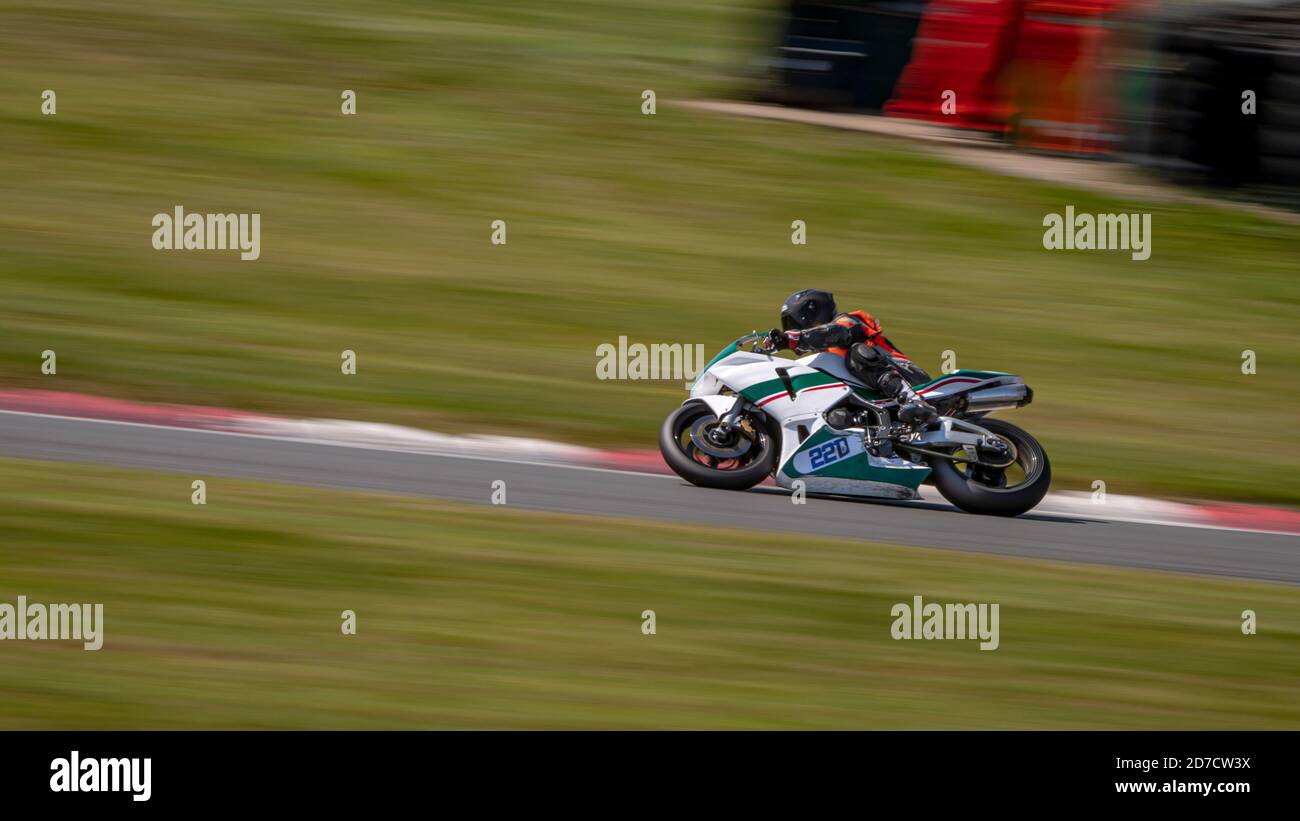 Motorcycle cornering at speed hi-res stock photography and images - Alamy