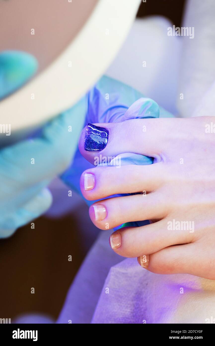 Cover gel hi-res stock photography and images - Alamy