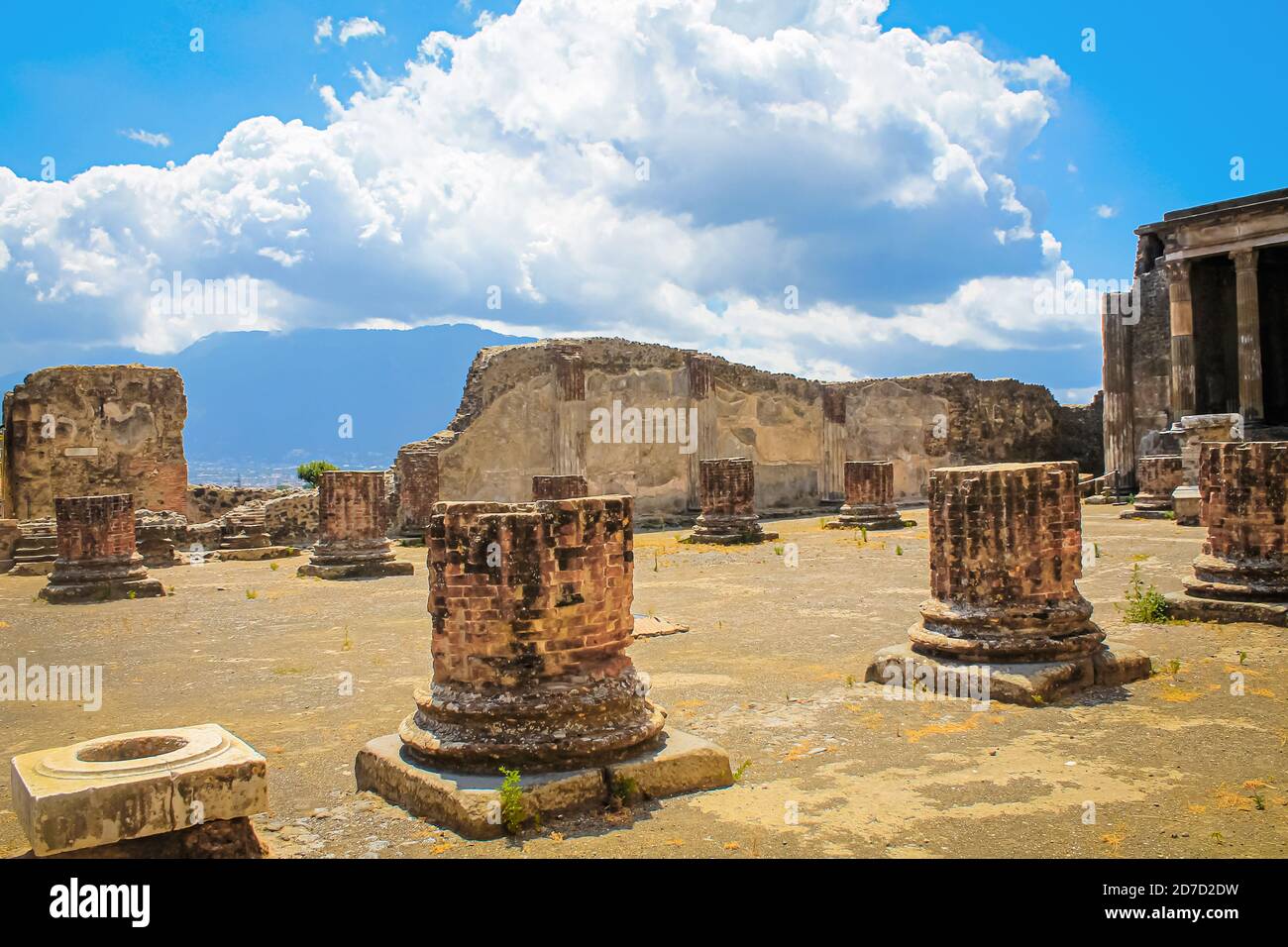 Ruins of the ancient Italian city of Pompeii and Mount Vesuvius Stock ...