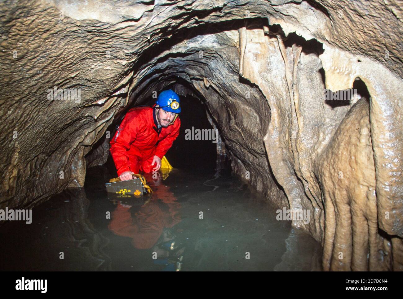 Caving in yorkshire, uk hi-res stock photography and images - Alamy