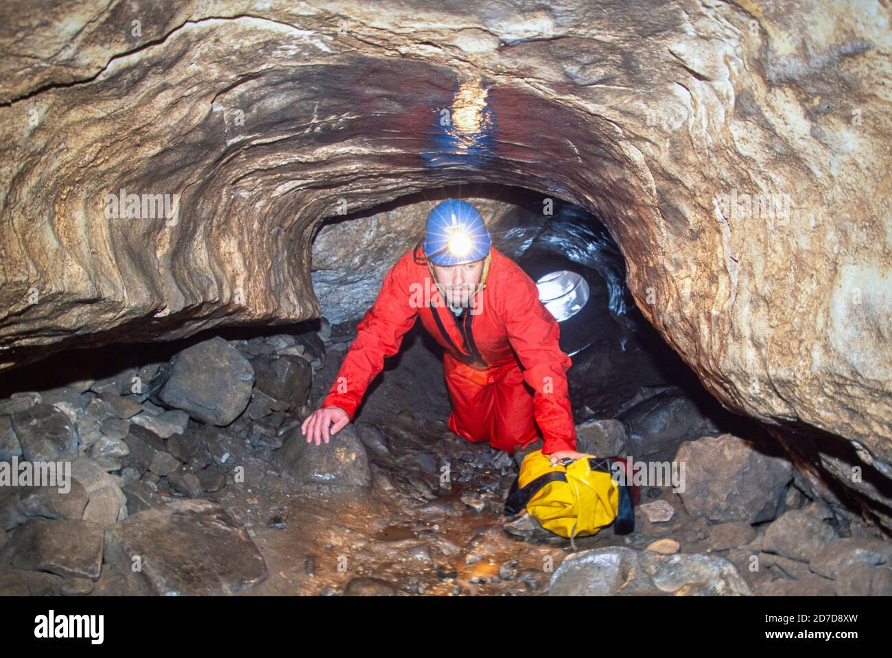 A caver in Kingsdale Master cave, Yorkshire Dales, UK Stock Photo - Alamy