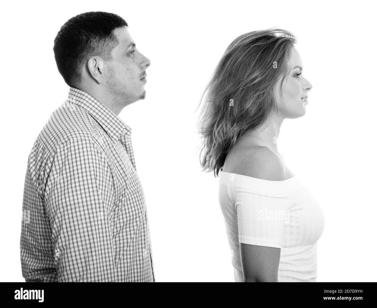 Young couple profile looking right hi-res stock photography and images ...