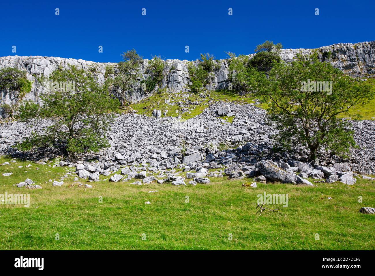 Limestone scree above Feizor in the Yorkshire Dales, UK Stock Photo - Alamy