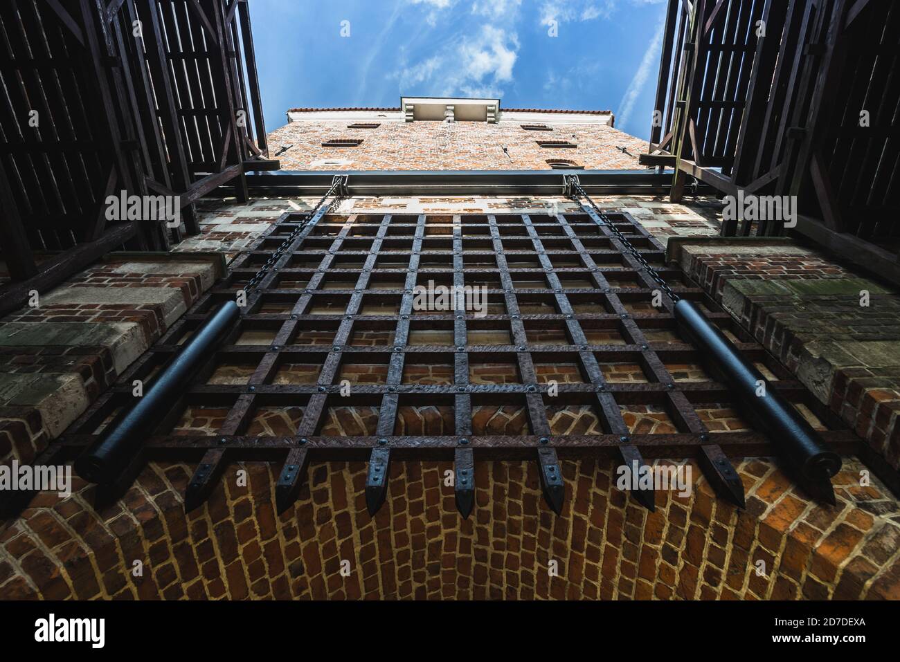 Portcullis gate hi-res stock photography and images - Alamy