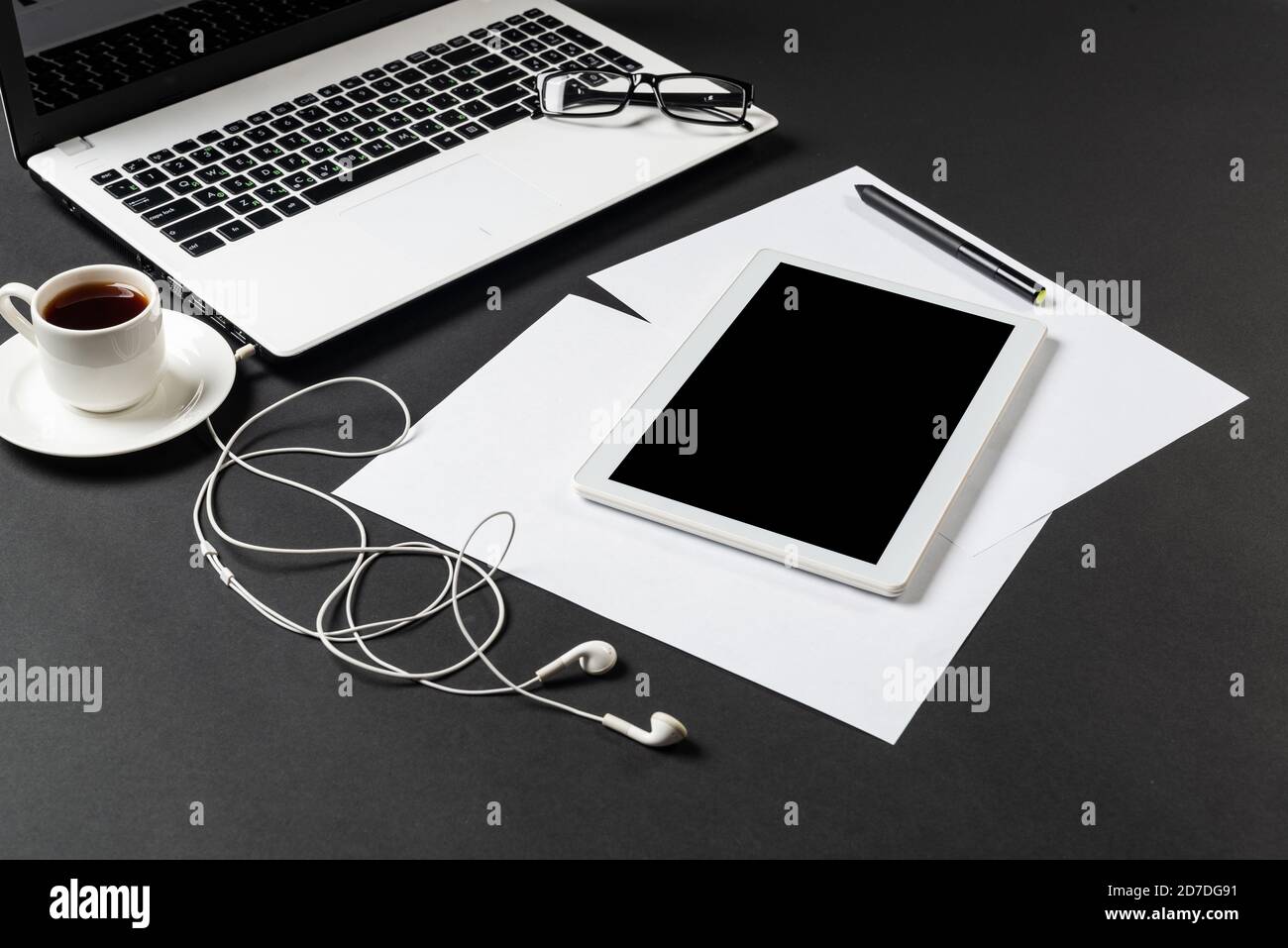 Top view of modern office workplace Stock Photo - Alamy