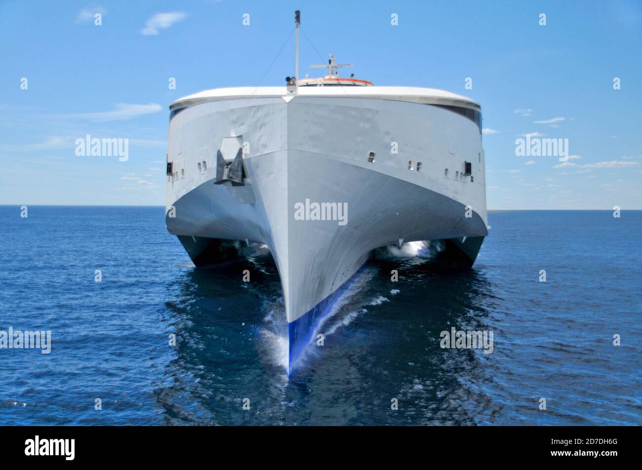 High speed passenger vessel hi-res stock photography and images - Alamy