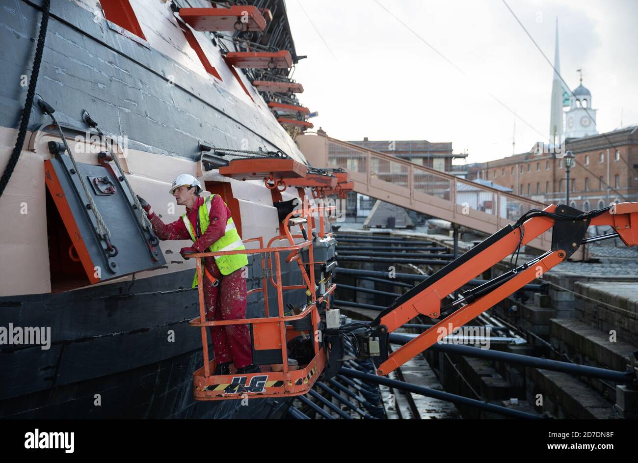 Hms victory painting hi-res stock photography and images - Alamy