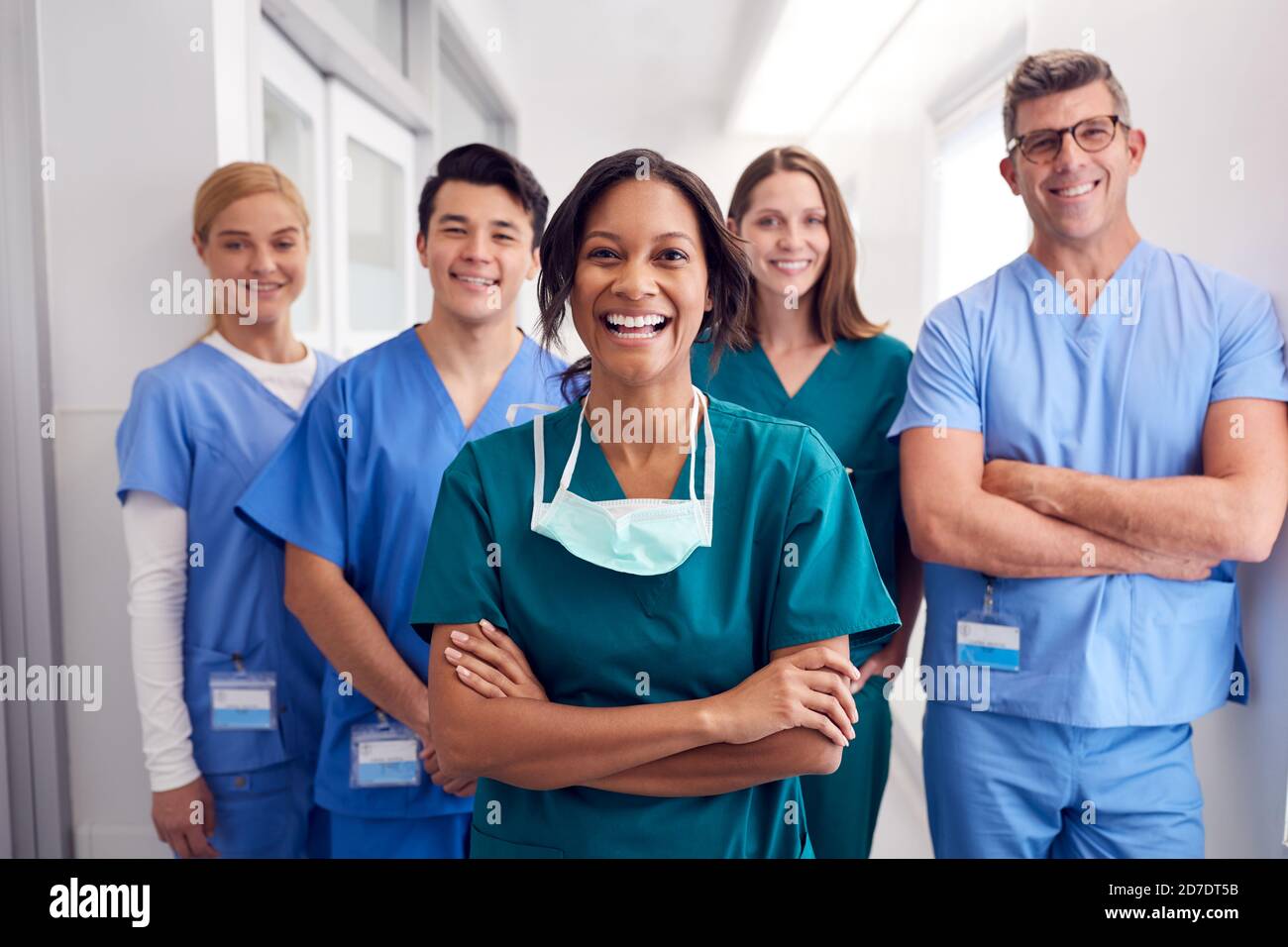 Surgeon laughing hi-res stock photography and images - Alamy