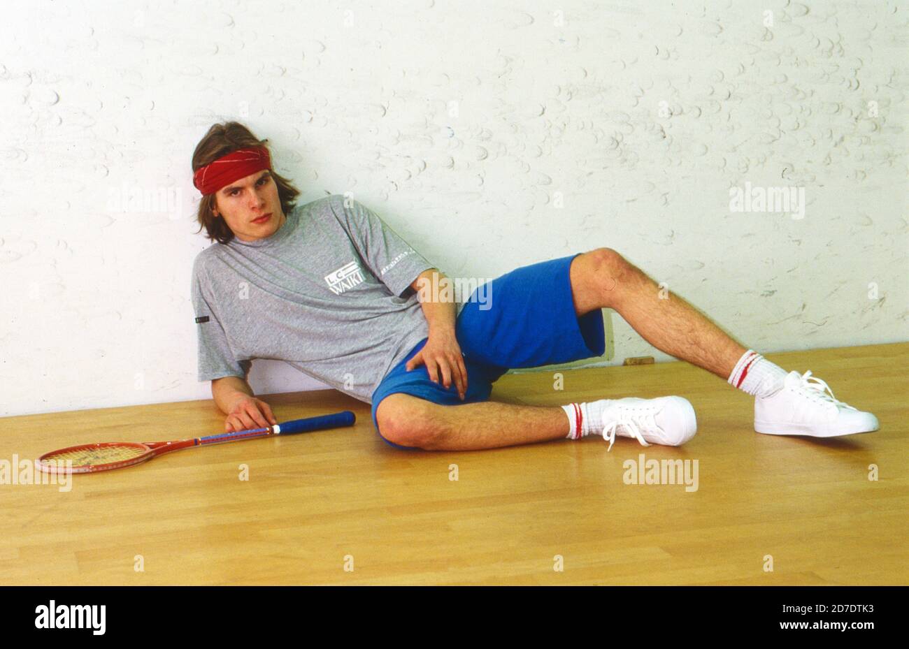 Wanja Mues, deutscher Schauspieler, fertig vom Squash in Hamburg ...