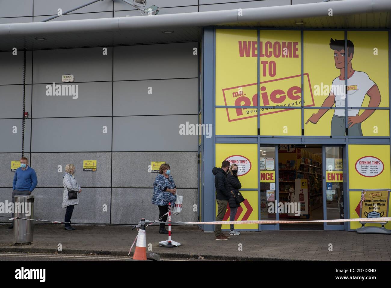 Mr price hi-res stock photography and images - Alamy